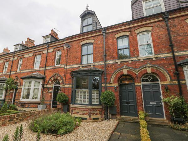 Photos of 21 Bondgate Green, Ripon