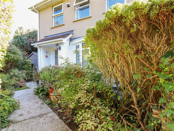 Photos of 5 Hendra Close, Truro
