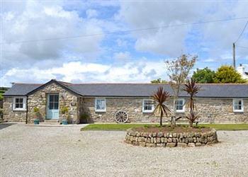 Edgars Barn from Cottages 4 You. Edgars Barn is in Lower Trenowin ...