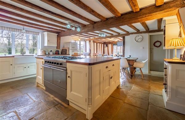 Grove Farm House in Thornham Magna, Suffolk sleeps 10
