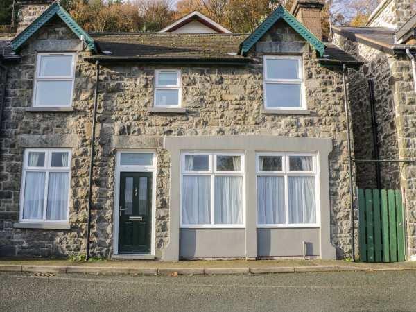 Gwynfa in Trefriw, Gwynedd sleeps 6