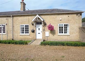 Photos of Hemingford Park Hall - Henrys Cottage Hemingford Abbott, near ...