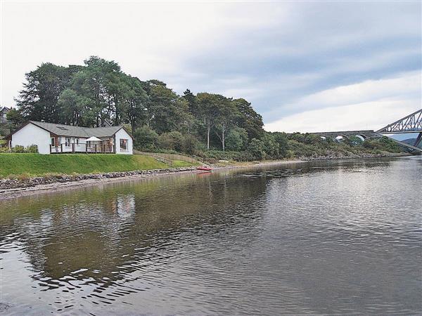 Lochnell Cottage in North Connel, near Oban, Argyll sleeps 8