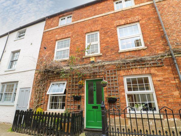 No 2 Queen Street from Sykes Holiday Cottages. No 2 Queen Street is in ...