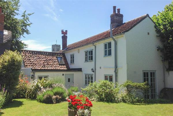 Old Post Office Cottage in Shotesham All Saints - cottage holidays ...