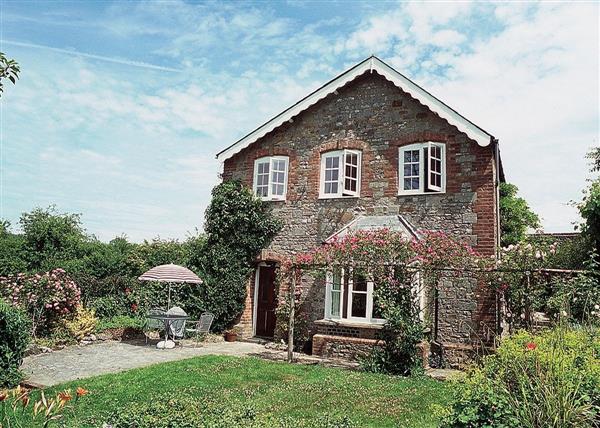 Rose Garden Cottage (Ref : E2817) in Chard, Somerset Rose Garden Cottage (Ref : E2817) in Chard, Somerset