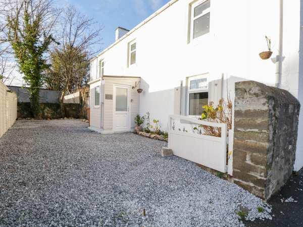 Sefton House in Buckie, Banffshire sleeps 7