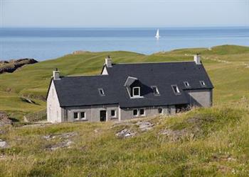 Split Rock Croft Cottage in Clachtoll, near Lochinver, Sutherland sleeps 5