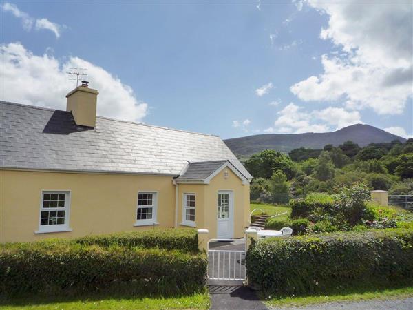 Photos of St Anthony’s Cottage Lauragh, Co. Kerry, Ireland