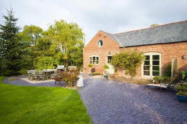 The Courtyard from Sykes Holiday Cottages. The Courtyard is in Four ...