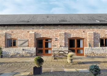 Photos of The Victorian Barn and Dairy House Farm Cottages - Beatrice ...