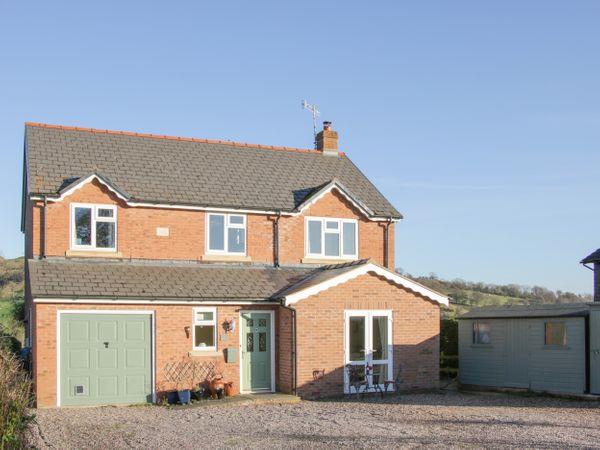 Ty Derw from Sykes Holiday Cottages. Ty Derw is in Churchstoke - with ...