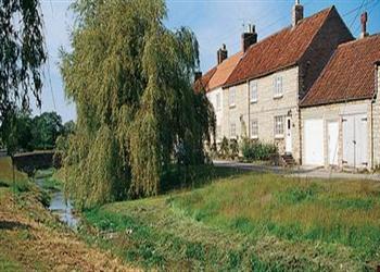 Willow Cottage from Cottages 4 You. Willow Cottage is in Settrington ...